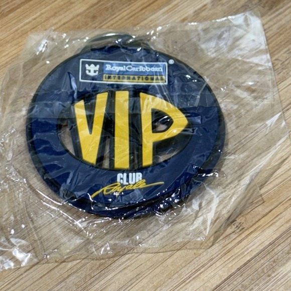 Accessories | Royal Caribbean Cruise Line Vip Club Royale Key Ring ...